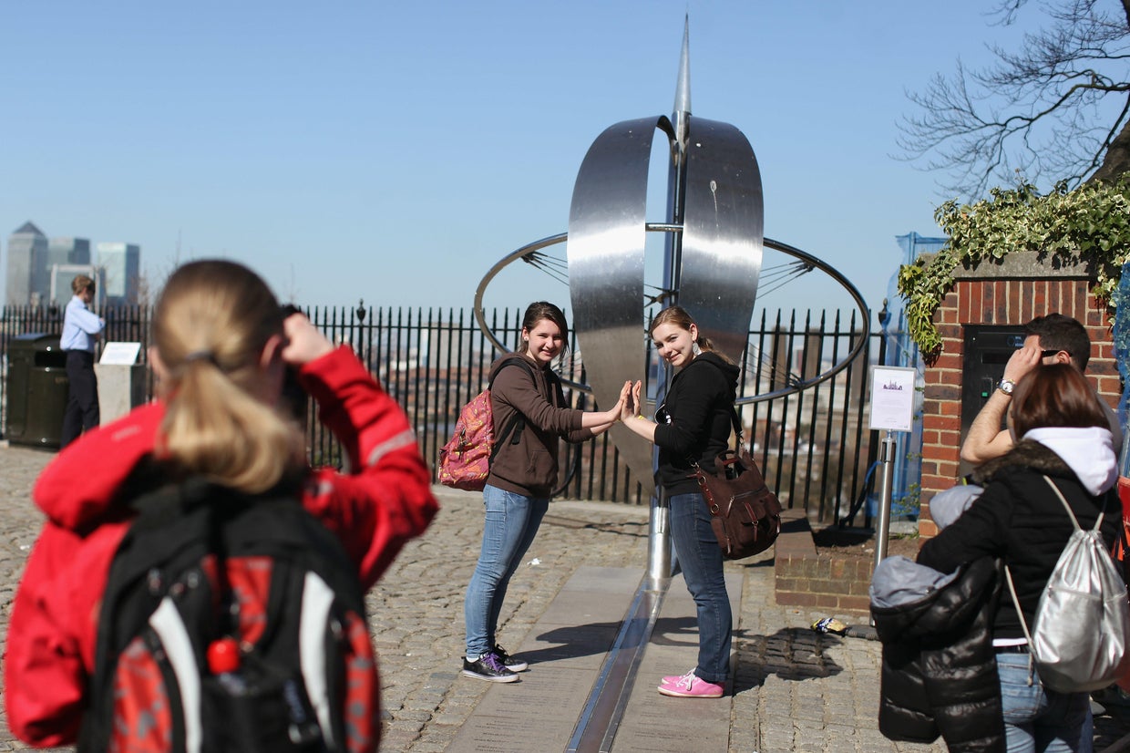 Strange border photos from around the world