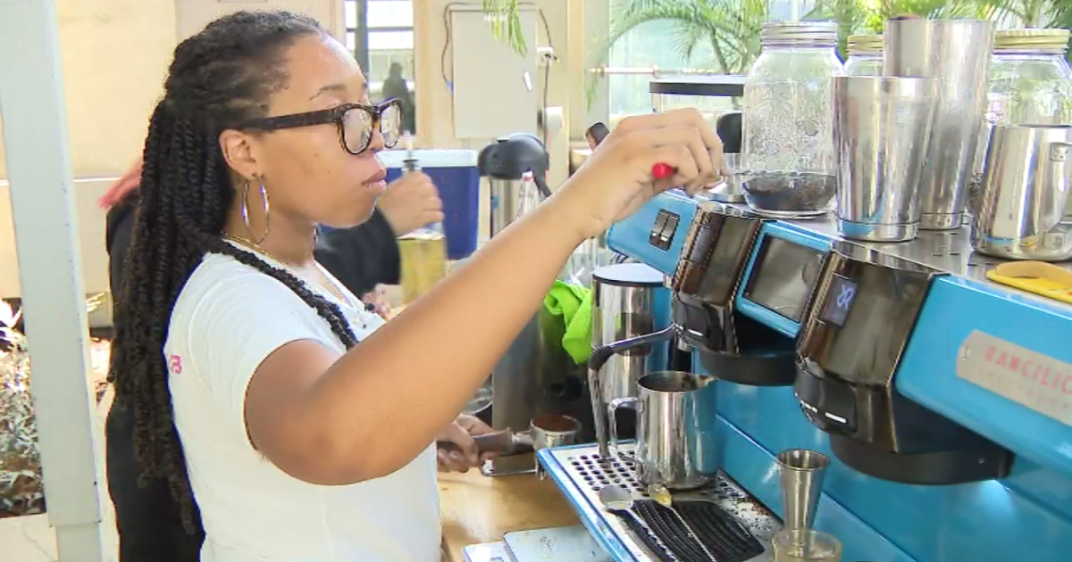 Monday Coffee Co. serves up drinks among greenery at Garfield Park ...
