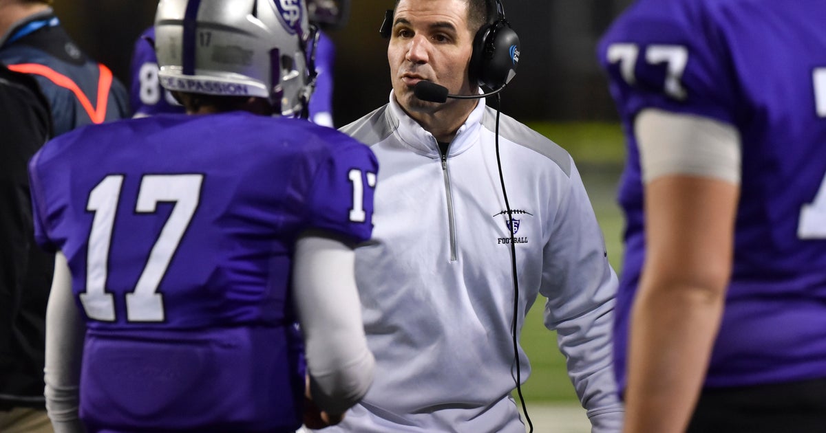 St. Thomas enjoys big jump to FCS after boot from D3 league - CBS Minnesota