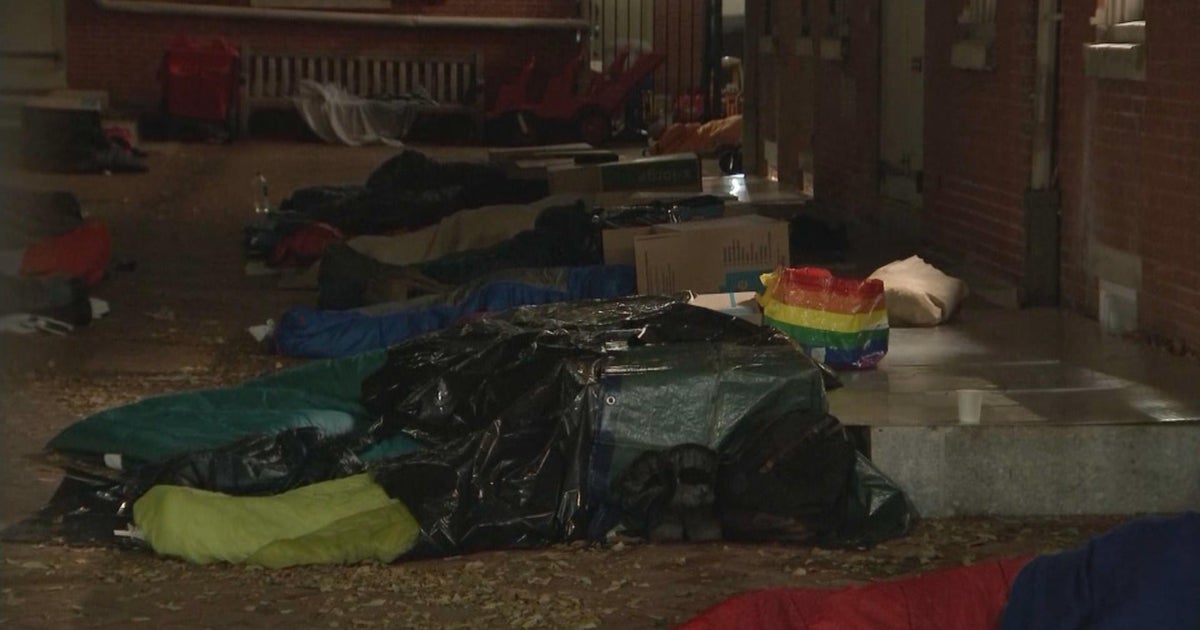 Hundreds sleep outside in Center City to raise awareness for youth ...