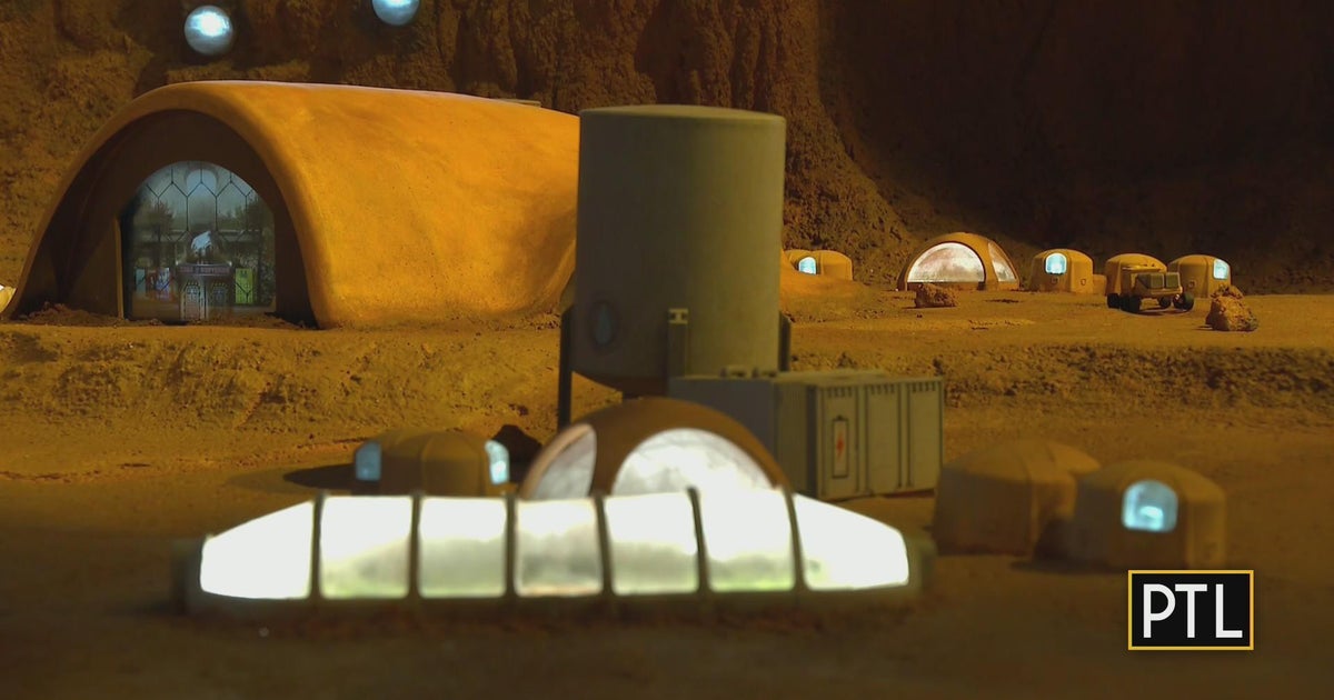 Carnegie Science Centers New Exhibit Takes Leap To Mars Cbs Pittsburgh
