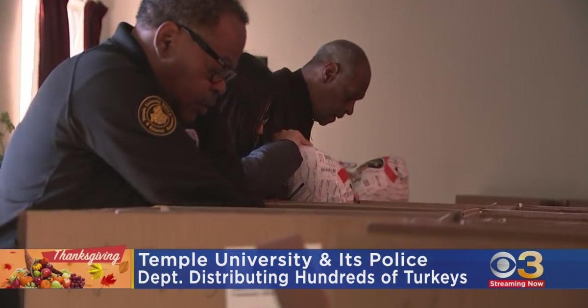 Philly ministry, Temple police give away turkey for Thanksgiving - CBS ...