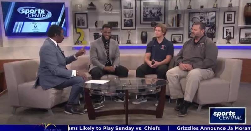 Undefeated Yorba Linda HS joins Jim & Stafon on set - CBS Los Angeles