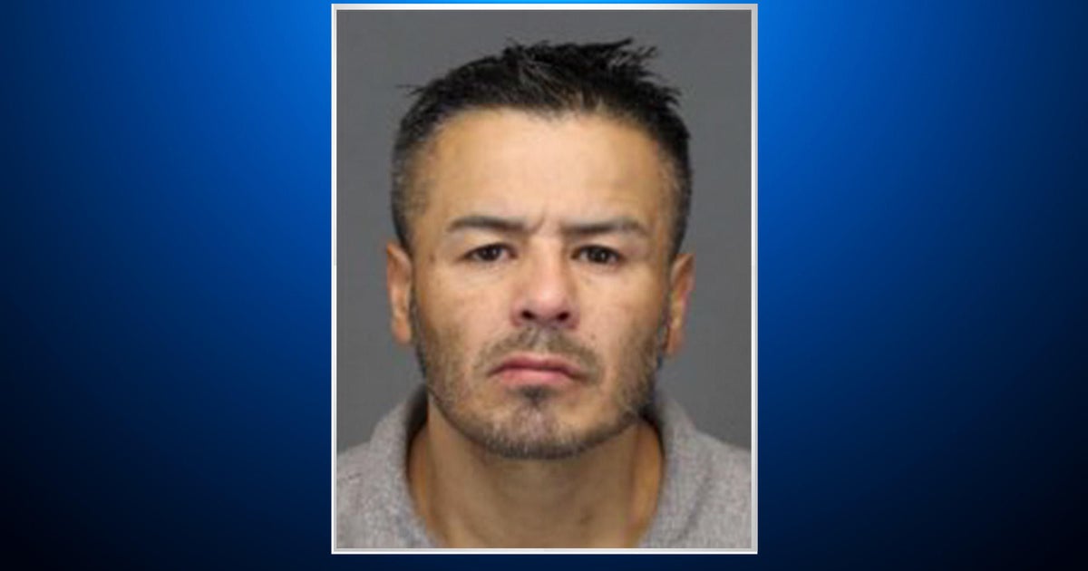 Police announce arrest of Shaun Eric Solan, suspect in fatal west Denver shooting - CBS Colorado