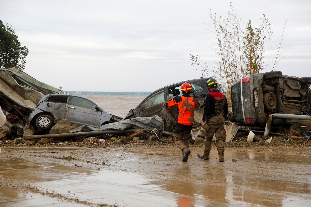 Landslide kills 1, leaves up to a dozen missing on Italy's resort ...