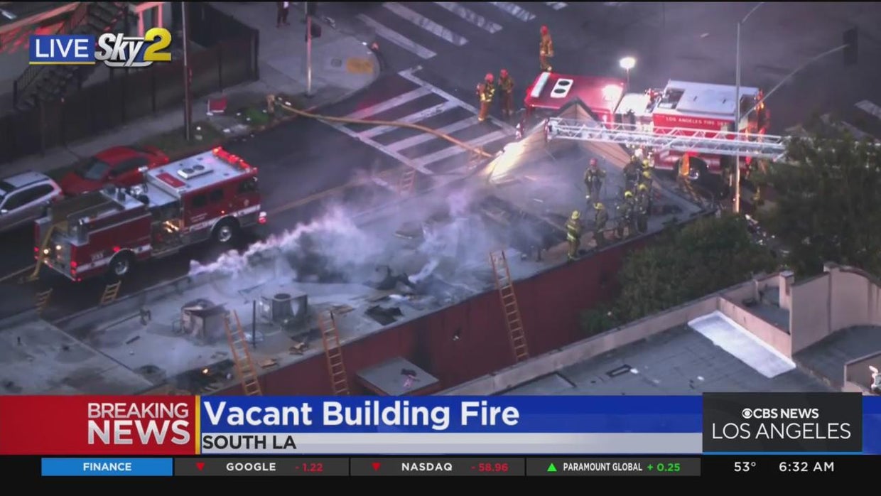 2 structure fires burn adjacent South LA buildings Monday morning - CBS ...