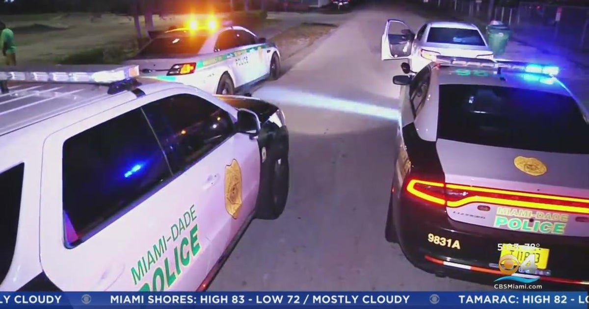 Suspect sought after bullets fired at car - CBS Miami
