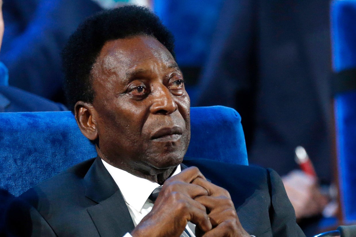 Pelé, Brazilian soccer legend and king of the "beautiful game," dies at ...
