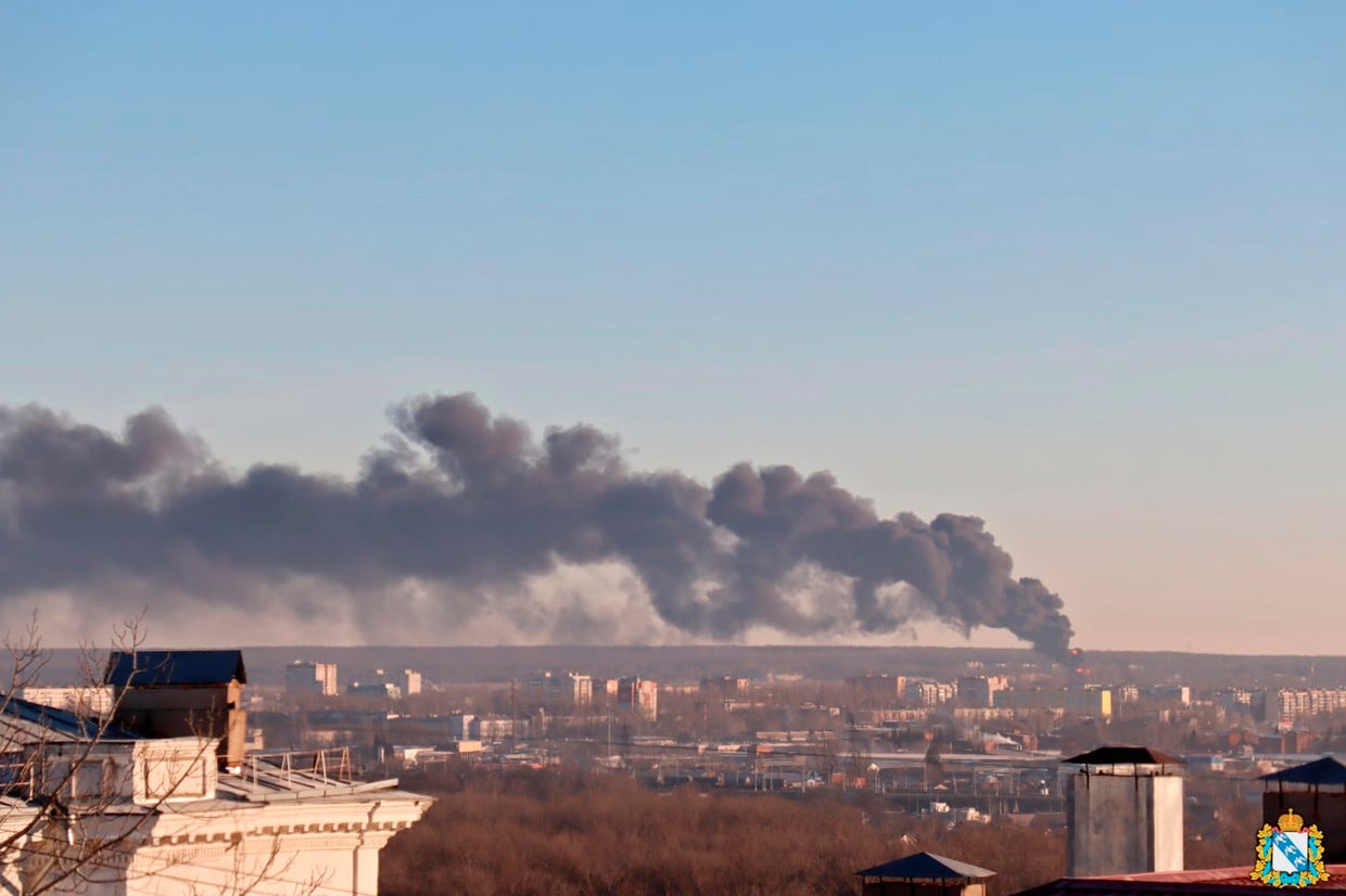 Russia hits Ukraine with missiles, warns of "clash between nuclear ...