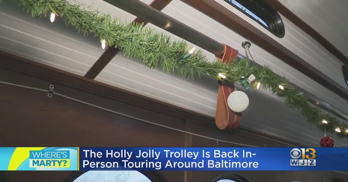 Where's Alexus? Learning about where the Holly Jolly Trolley tours ...