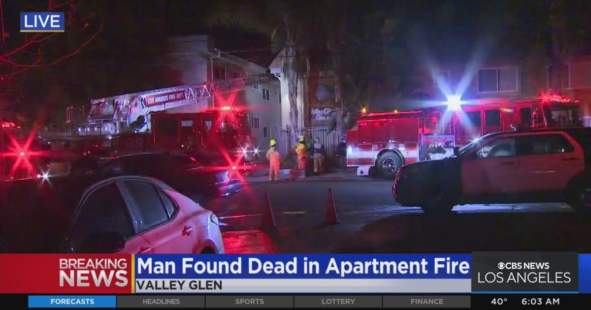 LAPD: Valley Glen apartment fire set to cover up shooting - CBS Los Angeles