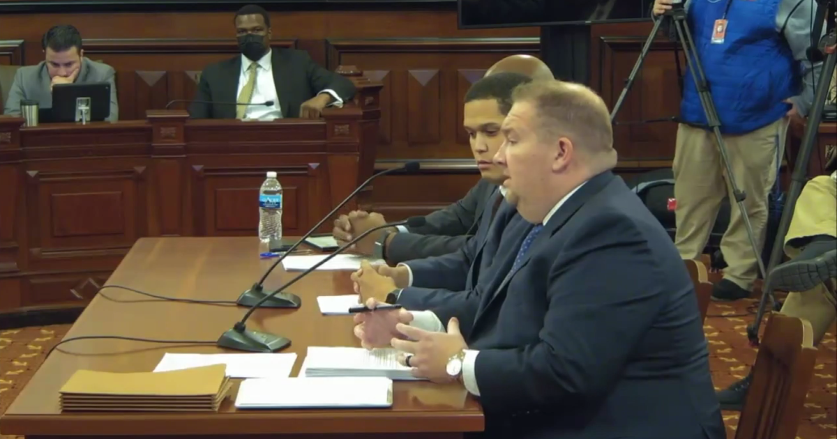 Illinois state Sen. Scott Bennett dies at 45 - CBS Chicago