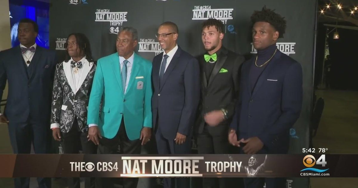 Who will win the 2022 CBS4 Nat Moore Trophy? - CBS Miami