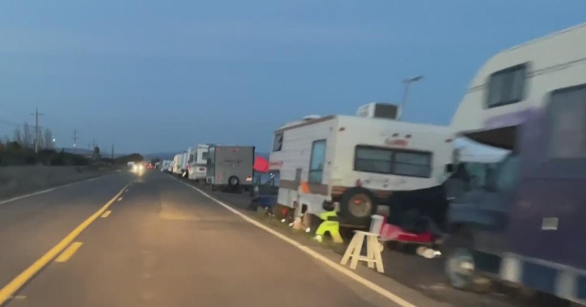 RV dwellers worry about potential ouster from Novato encampment - CBS ...