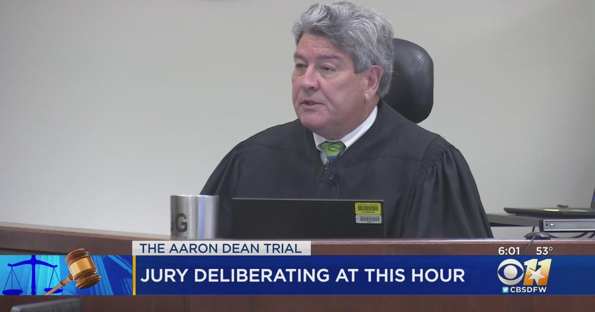 Jury deliberating on Aaron Dean trial still working on verdict - CBS Texas