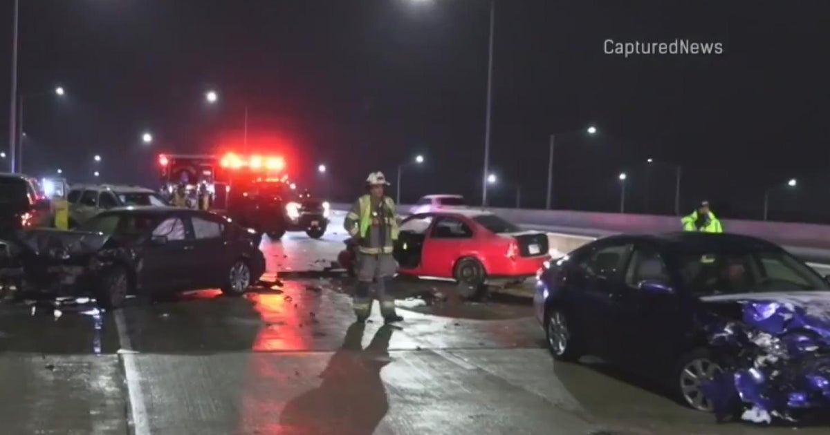 At least five cars damaged in Elgin crash over bridge - CBS Chicago