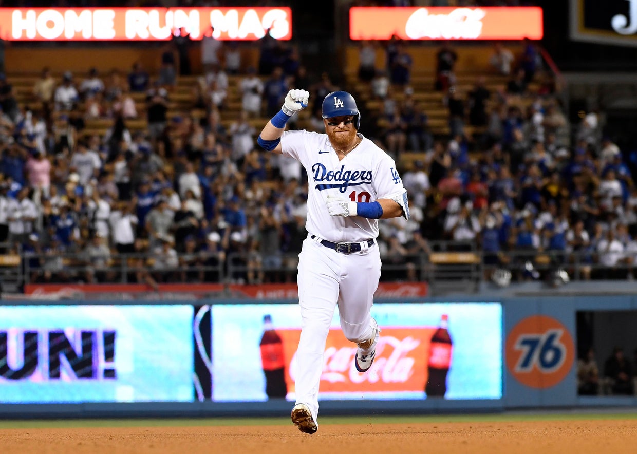 Longtime Dodger Justin Turner signs two-year deal with Boston Red Sox ...