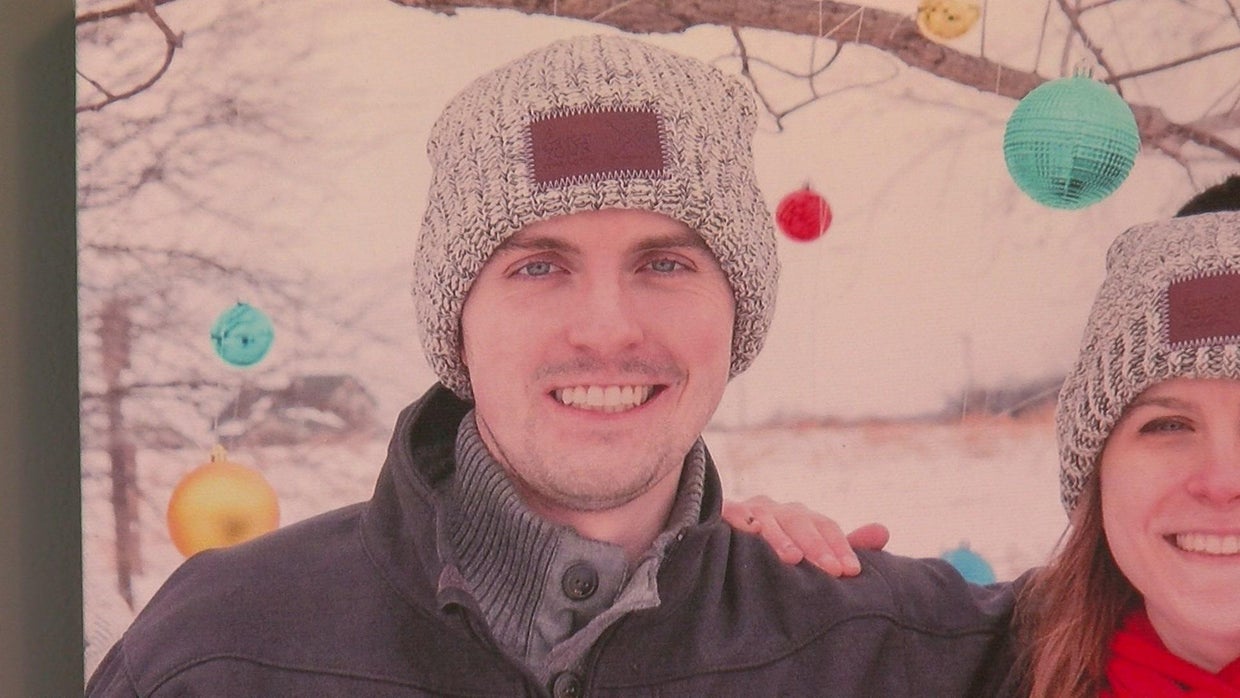 "Don't give up hope": Monticello mom makes blankets for cancer patients ...