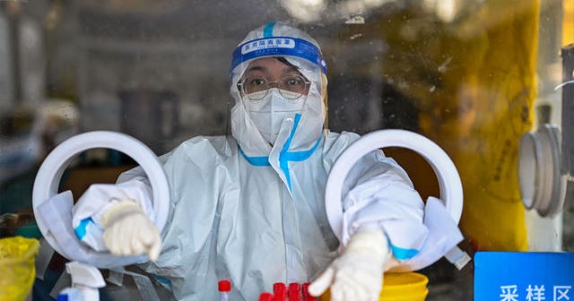 New study estimates COVID deaths could reach 322,000 in China by April ...