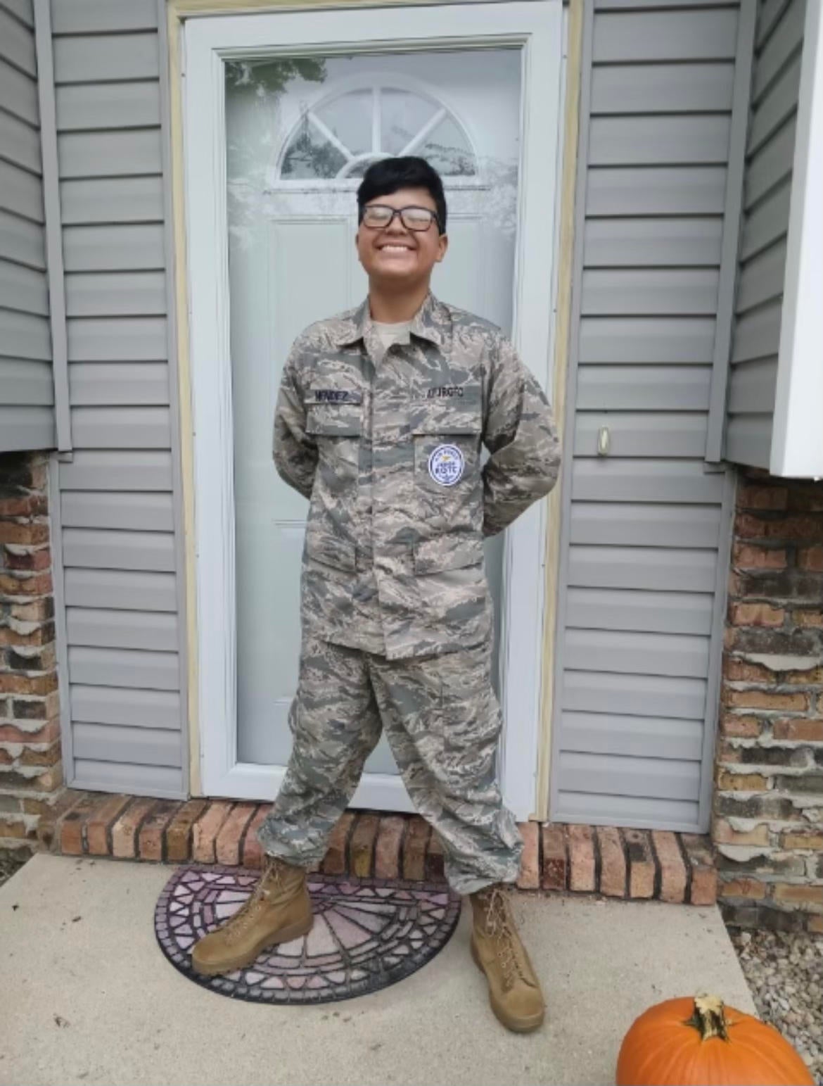 CPD officers face possible suspensions in botched 2017 raid - CBS Chicago