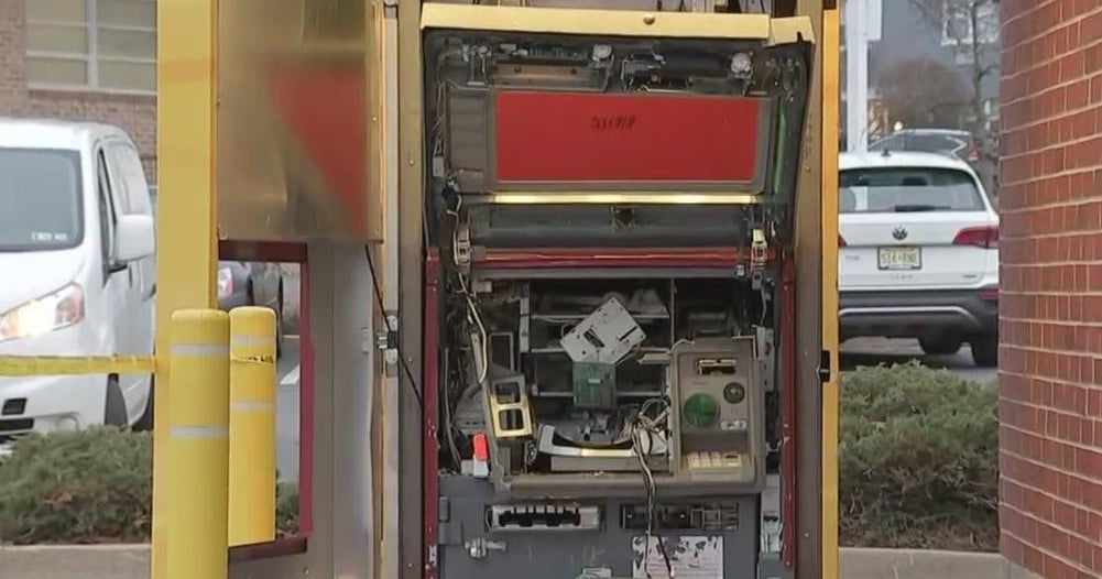 ATM explodes at Wells Fargo bank branch in Philadelphia - CBS Philadelphia