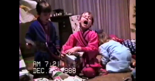 A Merry VHS Christmas - CBS News