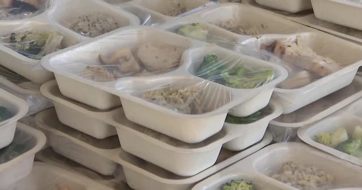 New Jersey eatery hands out free meals to people in need: "Food is a ...