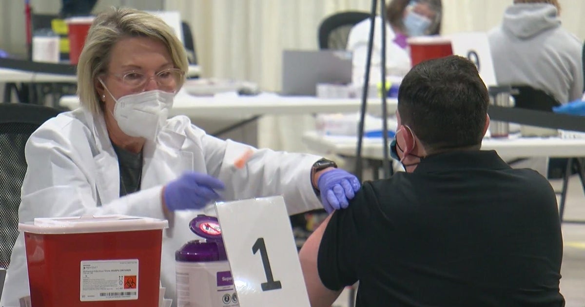 Mall of America's vaccine clinic to close - CBS Minnesota