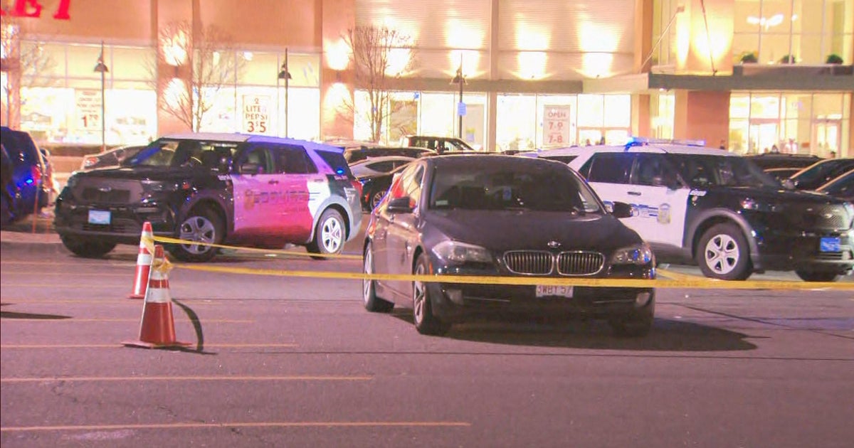 Man stabbed outside Chelsea Market Basket in dispute possibly over ...