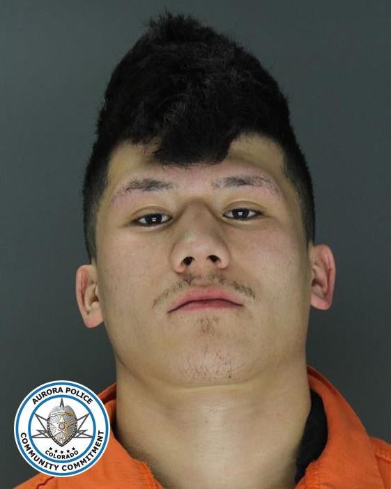 Aurora police seize 80,000+ fentanyl-laced counterfeit Oxycodone pills, arrest suspect - CBS ...