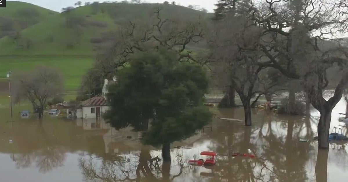 Caltrans crews clear water from Highway 101; all lanes reopened in ...