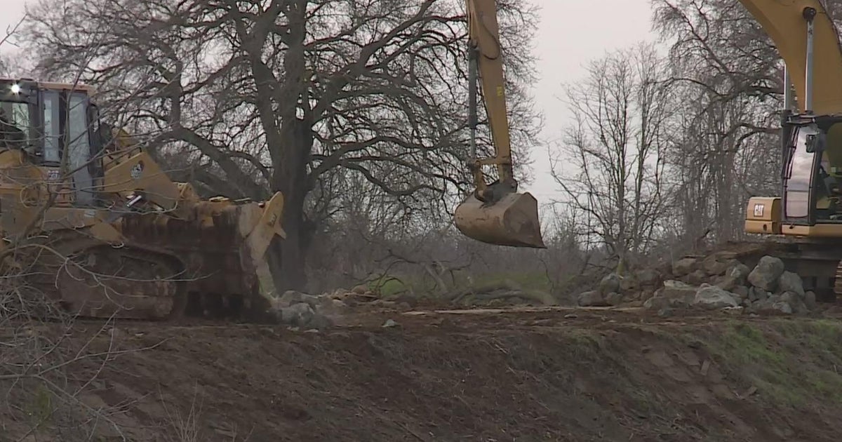 Landowners speaking out about efforts to rebuild levee storm-caused ...