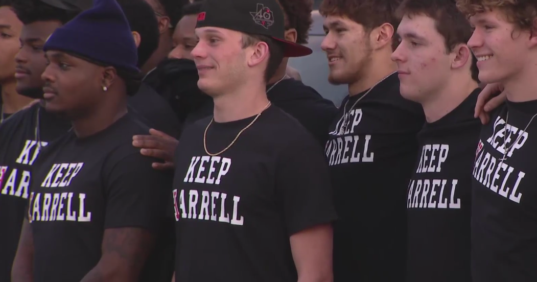 Rockwall-Heath parents, football players defend head coach at school ...