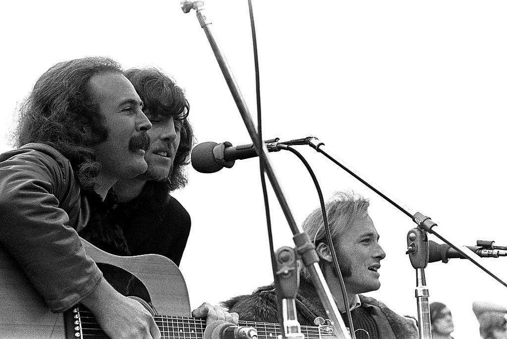 David Crosby, iconic folk rock singer-songwriter, dead at age 81 - CBS News