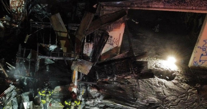 Late night fire engulfs empty Santa Rosa commercial building - CBS San ...