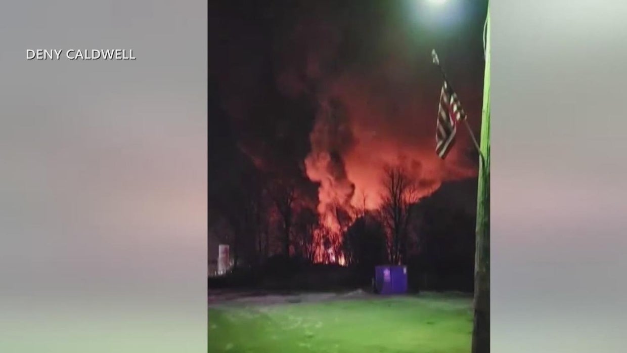 Train derailment causes massive fire in East Palestine, Ohio