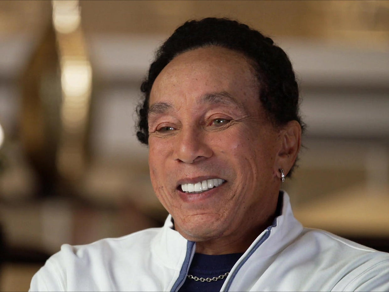 Smokey Robinson: Unstoppable - CBS News
