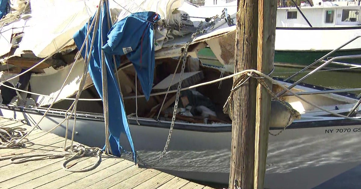 Boat explodes in Long Island canal, man on board suffers serious burns ...