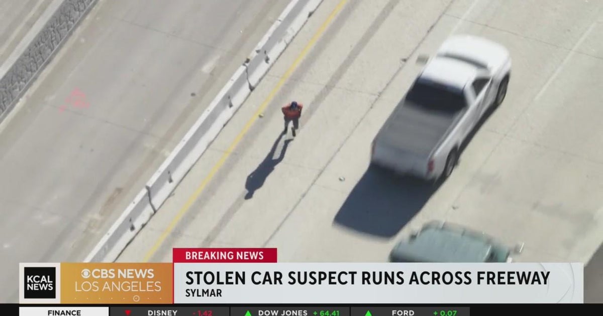 Sylmar stolen vehicle suspect crosses freeway on foot, twice - CBS Los ... Sylmar stolen vehicle suspect crosses freeway on foot, twice - CBS Los ...