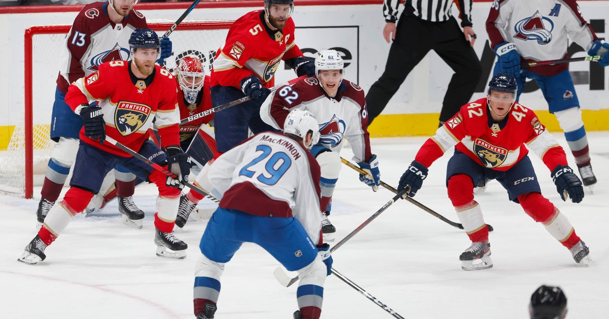 Nathan MacKinnon scores 2 to help Avalanche beat Panthers 5-3 - CBS ...