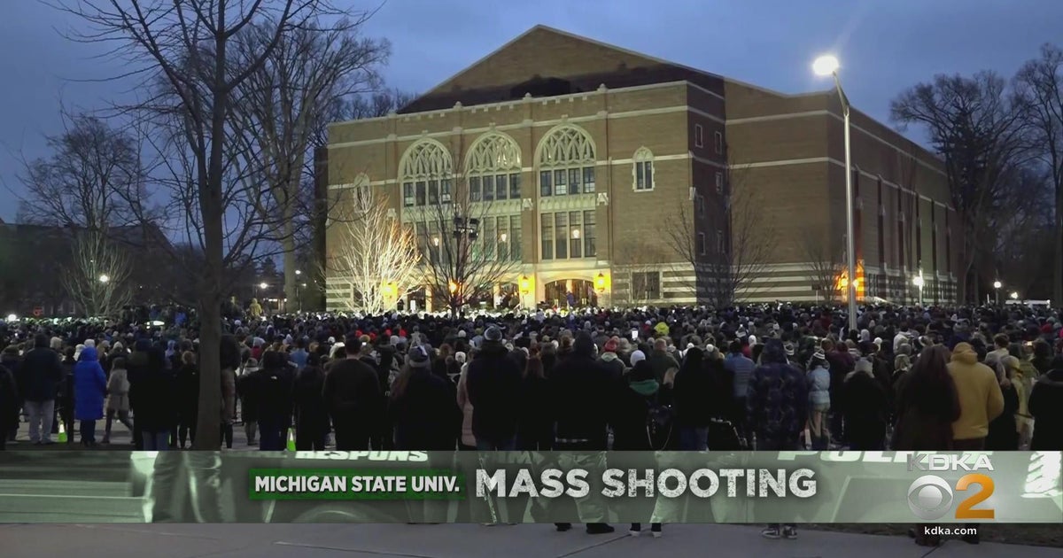 Vigil honors memory of those killed during MSU shooting - CBS Pittsburgh
