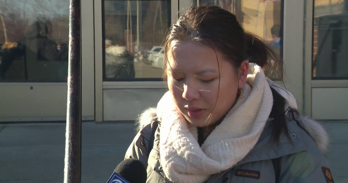 Hmong community reacts to St. Paul police shooting - CBS Minnesota