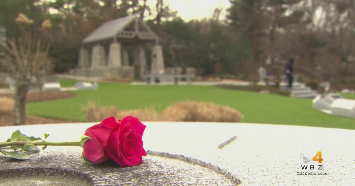 Loved ones remember Station nightclub fire victims, 20 years later ...