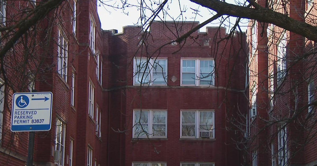 Babysitter accused of murder of baby in Albany Park - CBS Chicago