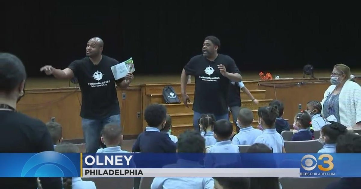 Fathers Read 365 visits kids at Olney charter school - CBS Philadelphia