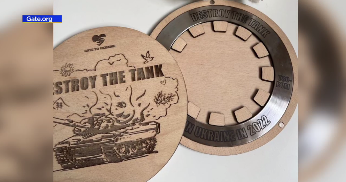 Chicago organization helps Ukraine by selling Russian tank rings - CBS ...