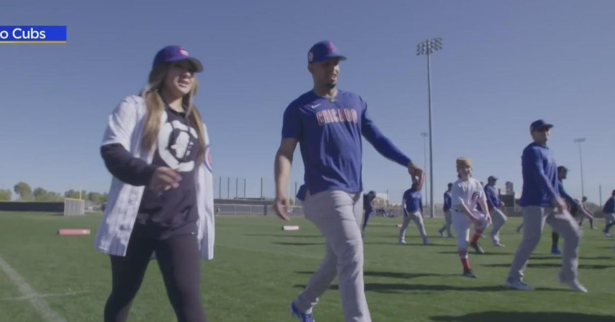 Chicago Cubs host special guests at Spring Training - CBS Chicago