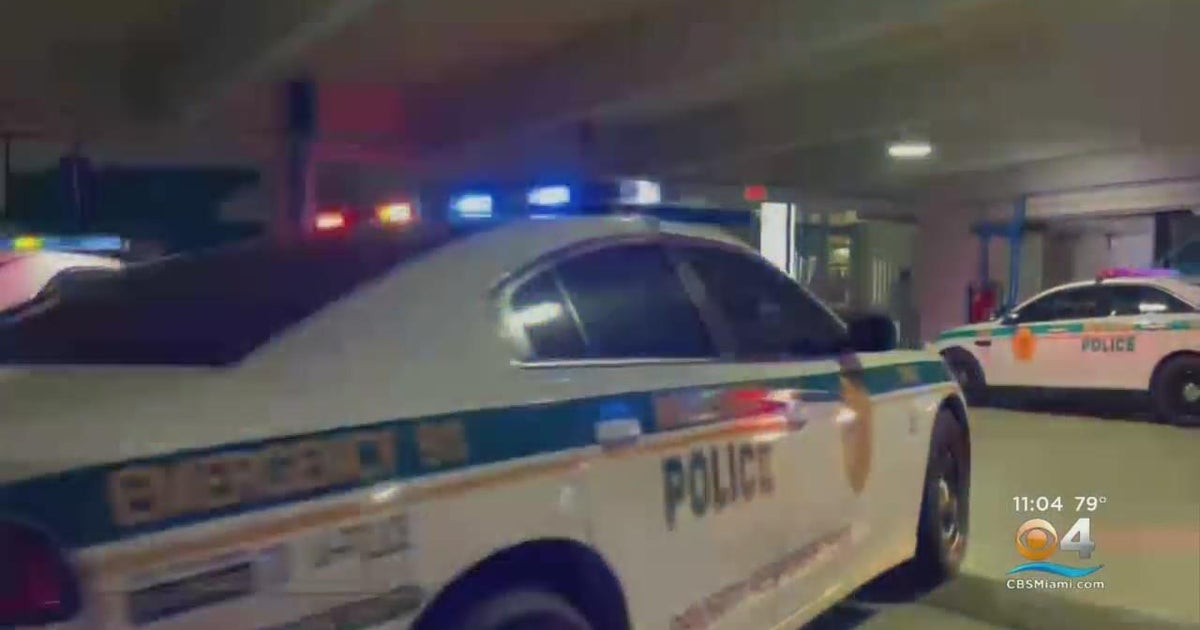 Active shooter scare at Dadeland Mall - CBS Miami
