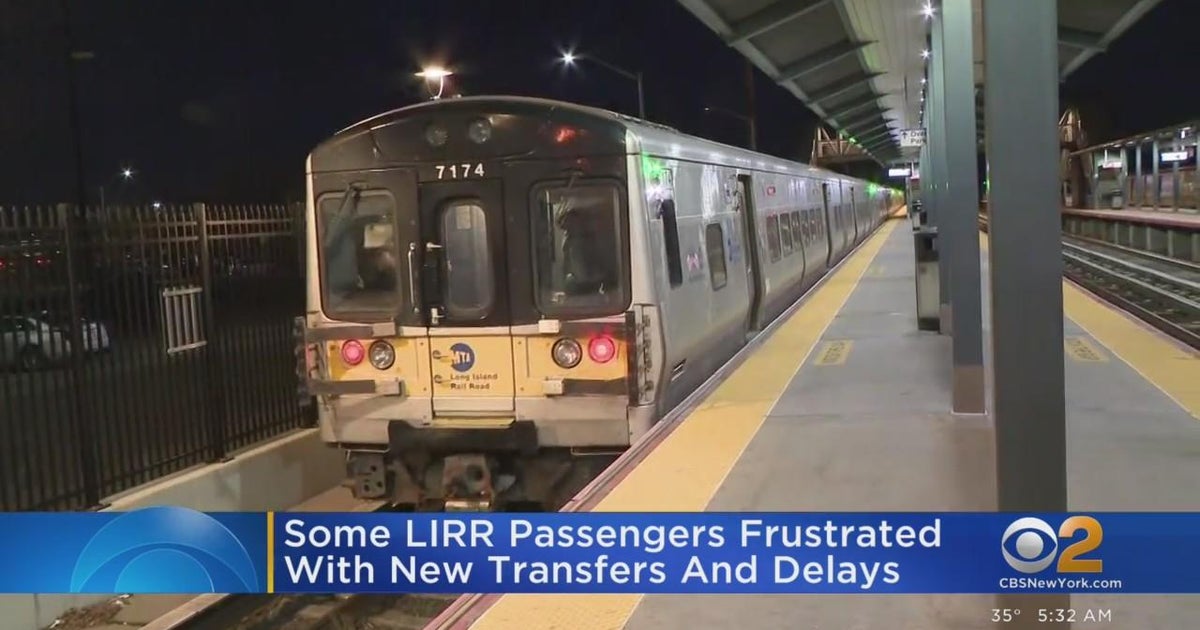 LIRR commuters frustrated with schedule changes - CBS New York