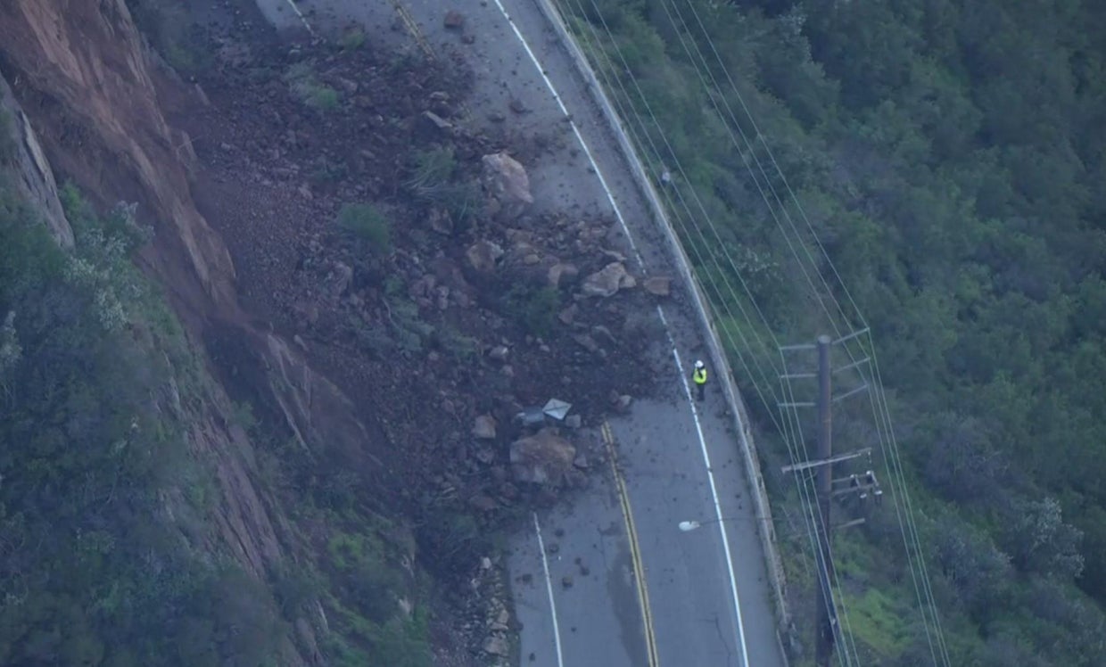 Malibu Canyon Road reopens after rockslide closure - CBS Los Angeles